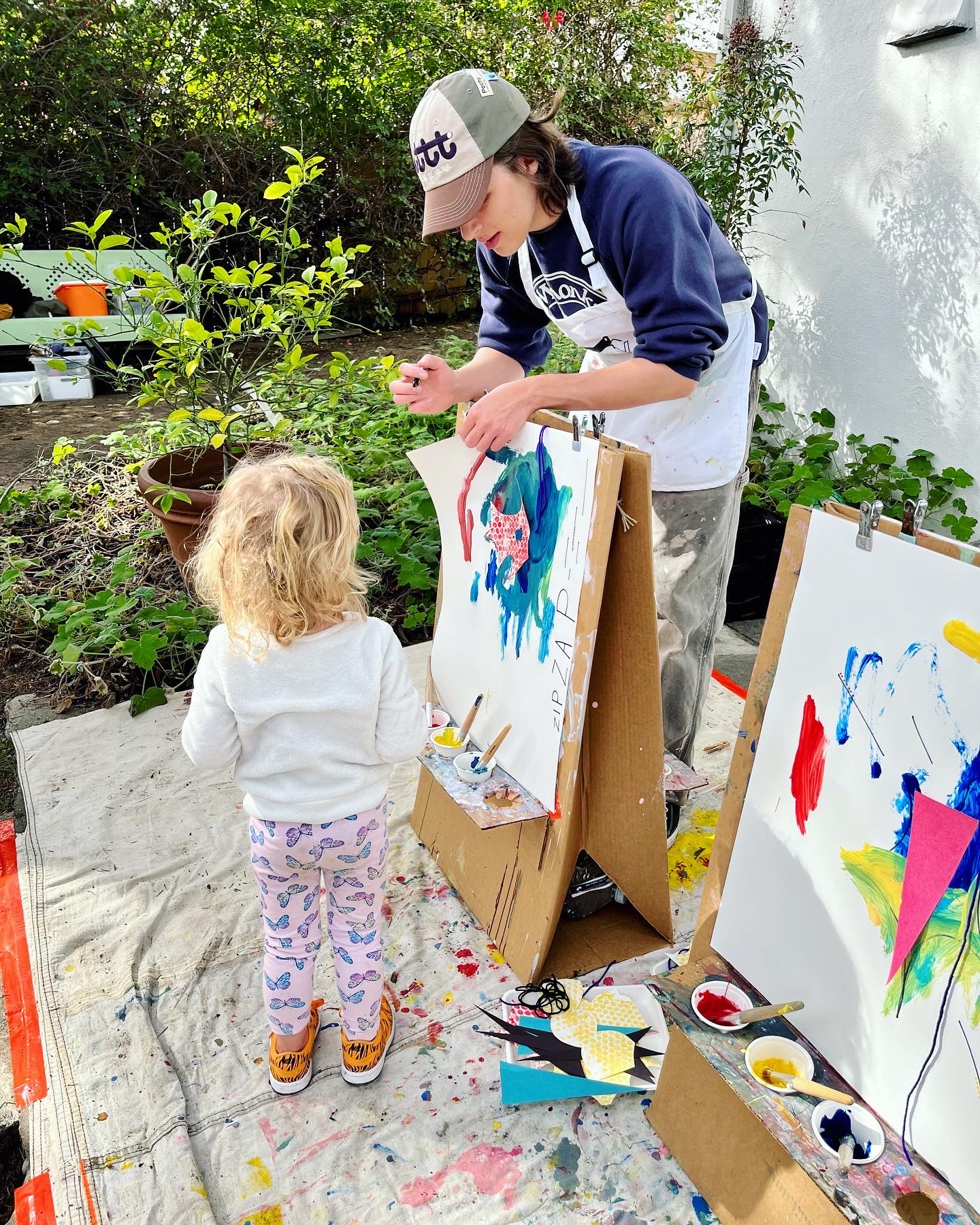 PLAY art parties - PLAY